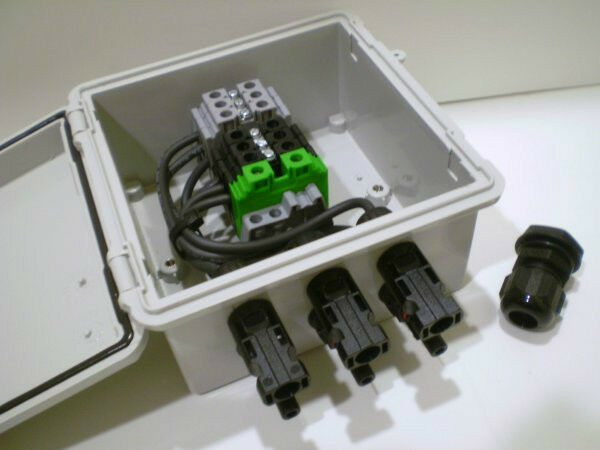2, 3 or 4-String Pre-wired Solar Power Combiner / Terminal Box ...